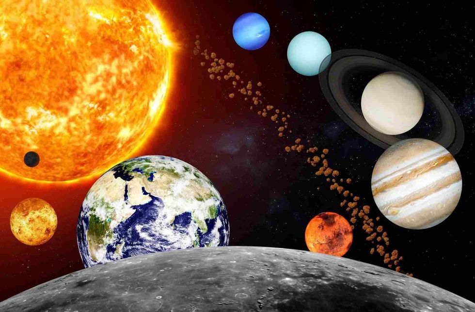 Ariel Moon Facts: Curious Details On One Of The Five Moons Of Uranus ...