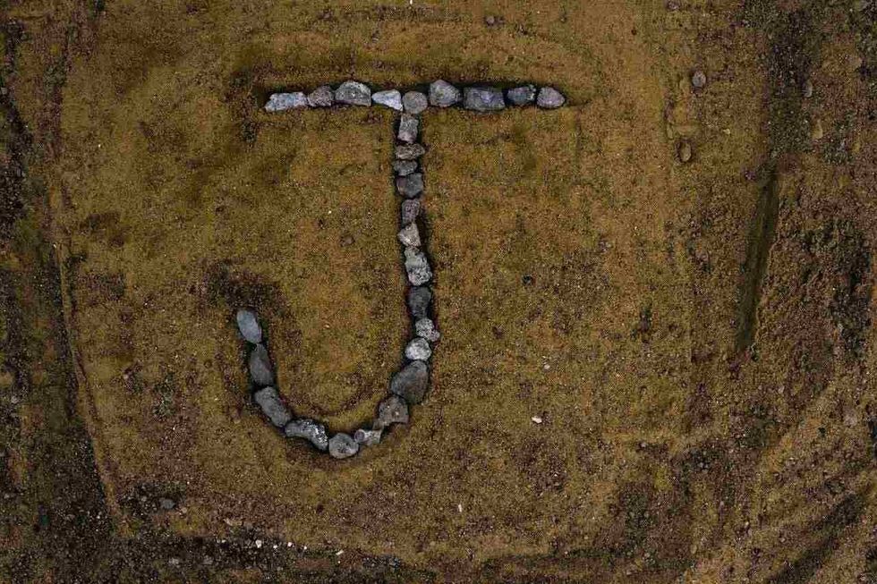 102 Last Names That Start With J With Meanings And History | Kidadl