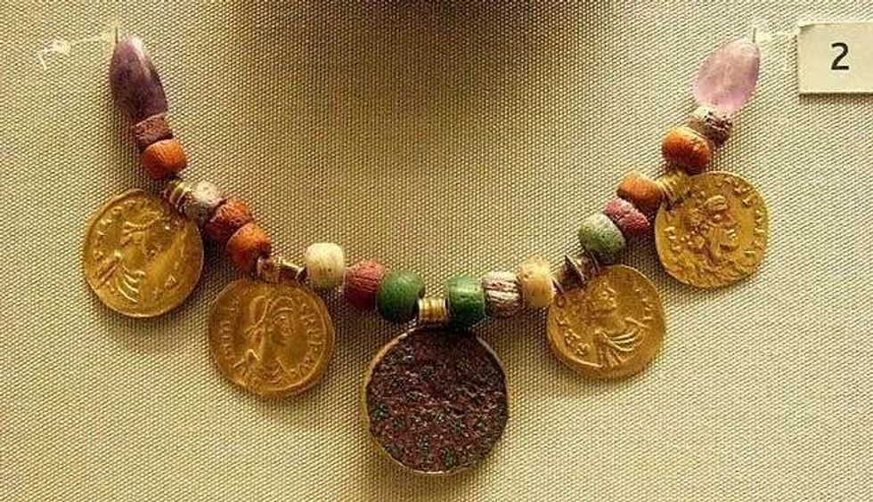 Anglo-Saxon Jobs (KS2) Explained | Kidadl