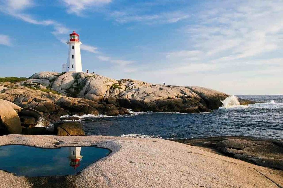 57 Fun Facts About Lighthouses: Are They Still Operational? | Kidadl